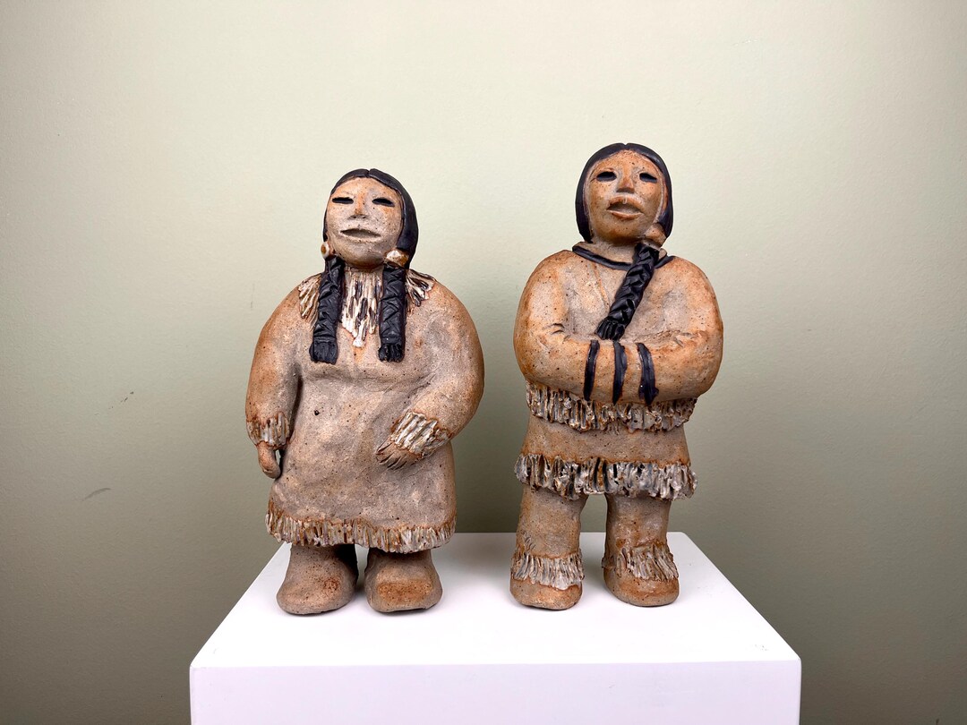 Guy De Pelteau I 2 Inuit Women Figurine Art Pottery I Studio Canada I ...