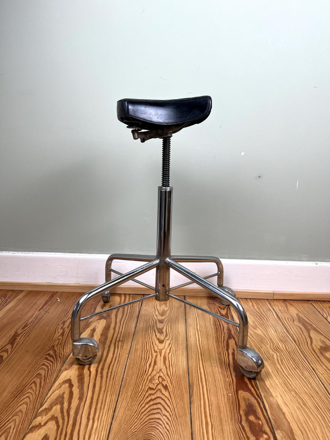 Vintage Rolling Stool With Bicycle Saddle – Industrial Design ...