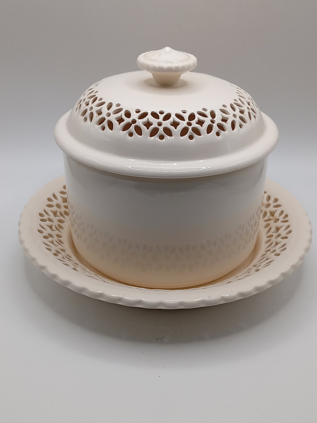 Royal Creamware Fine Pottery Pierced Pot / Butter Lidded Dish, and ...