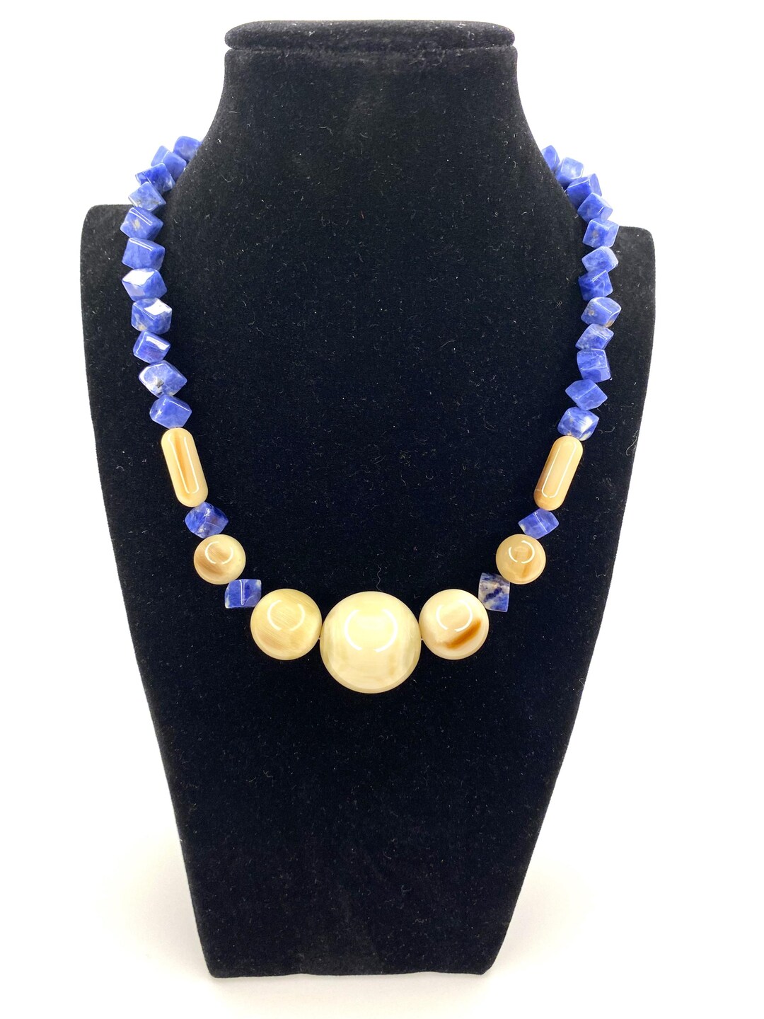 Horn Necklace Design Thohr Bright Horn Balls and Horn Rollers, Combined ...