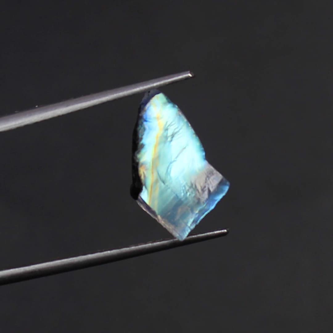 Natural Moonstone Rough Crystal, Raw Moonstone, Flashy Rough, Loose ...