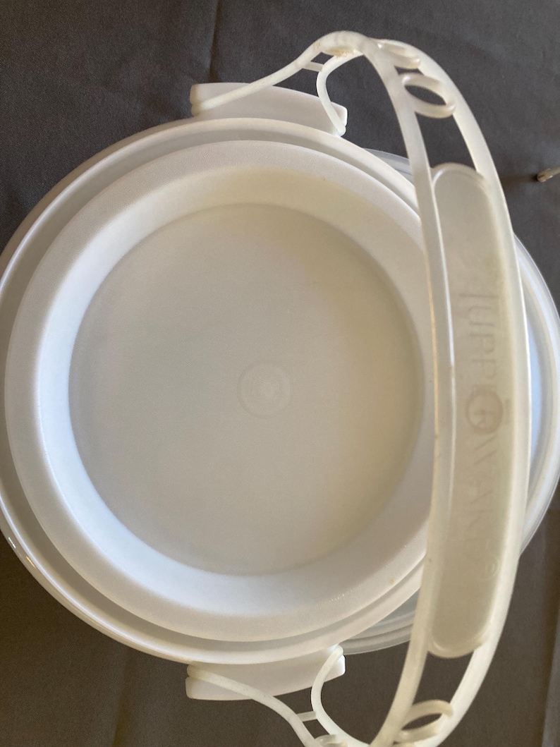 Vintage Tupperware Pie Carriers 719, Lids 720 (choice) - Etsy