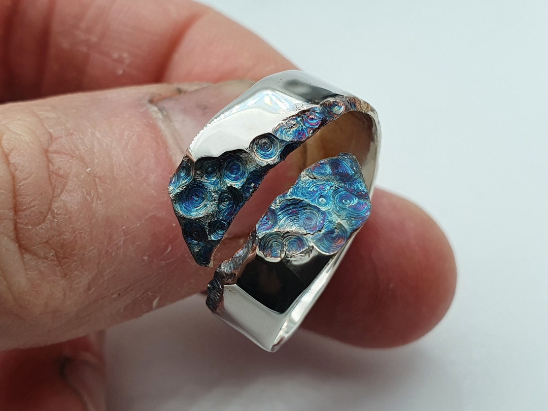 Celestia: Adjustable Nocturnal Symphony. Shiny Organic Brutalist Statement Art Ring. Sculptural ...