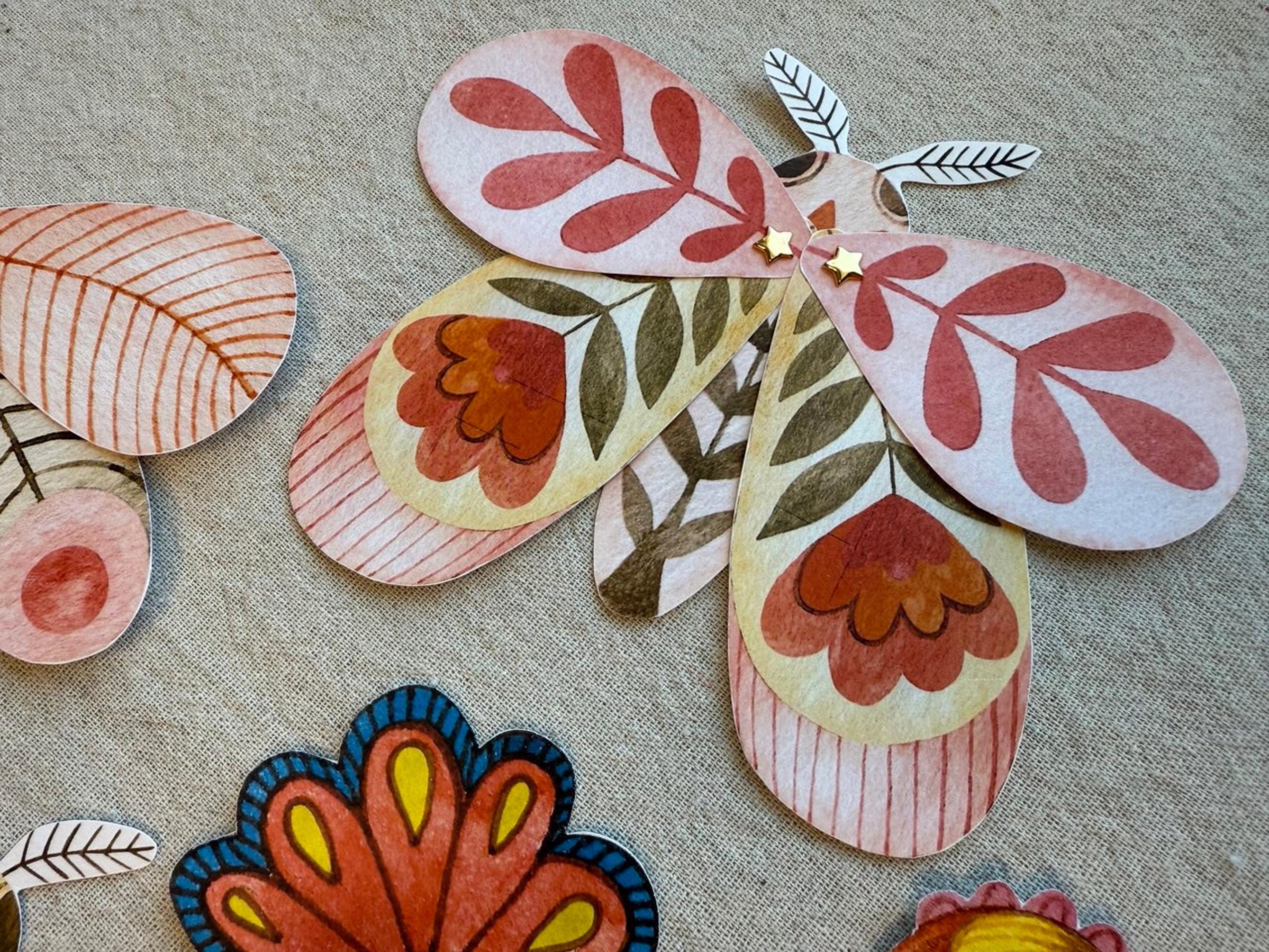Articulated Moths Paper Dolls, Movable Butterfly Paper Doll, Play Craft ...