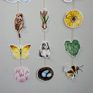 Spring Paper Mobile, Printable Wall Hanging, DIY Paper Spring Decor ...