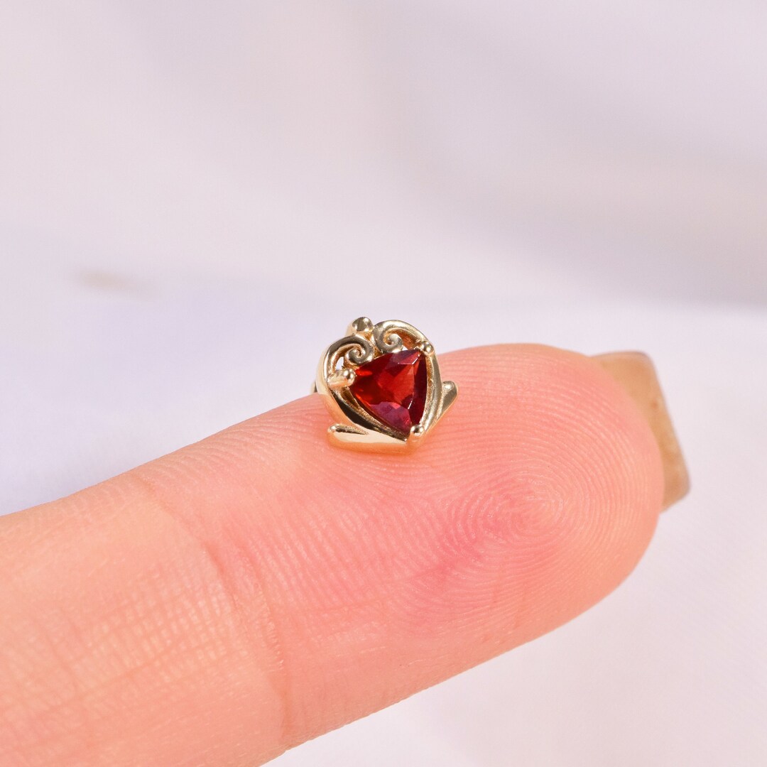 14K Solid Gold Natural Garnet Stud Dainty Triangle Garnet Cartilage ...