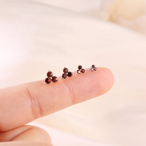 14K Solid Gold Garnet Triangle Cluster Petal Stud Earring Gemstone ...