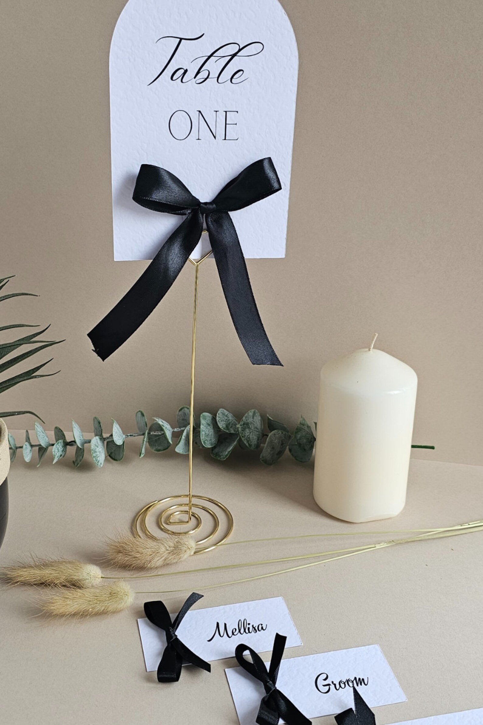 Black and White Wedding Decor Bow Name Place Cards for Wedding Name ...