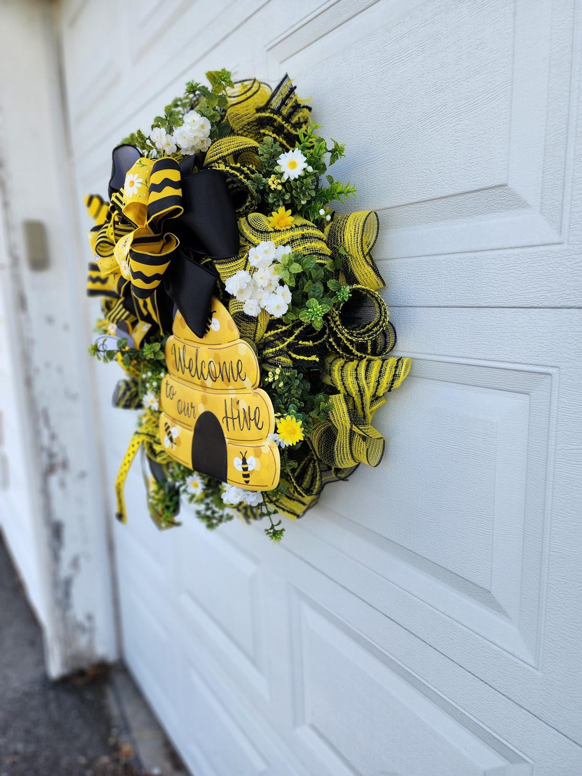 Welcome to Our Hive Door Wreath. Bee Themed Everyday Decor - Etsy
