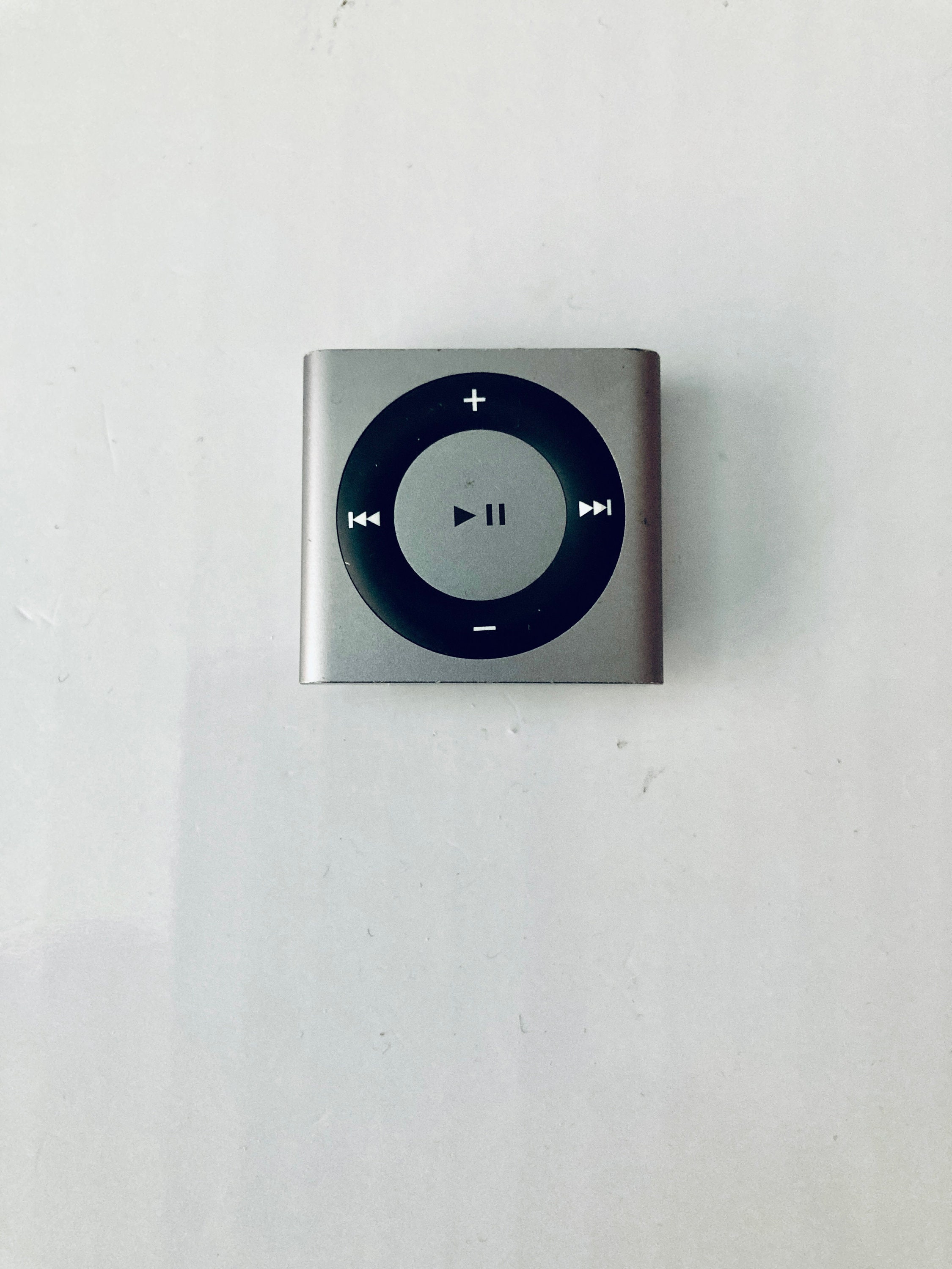 2GB 4th Gen Apple Ipod Shuffle Charcoal - Etsy