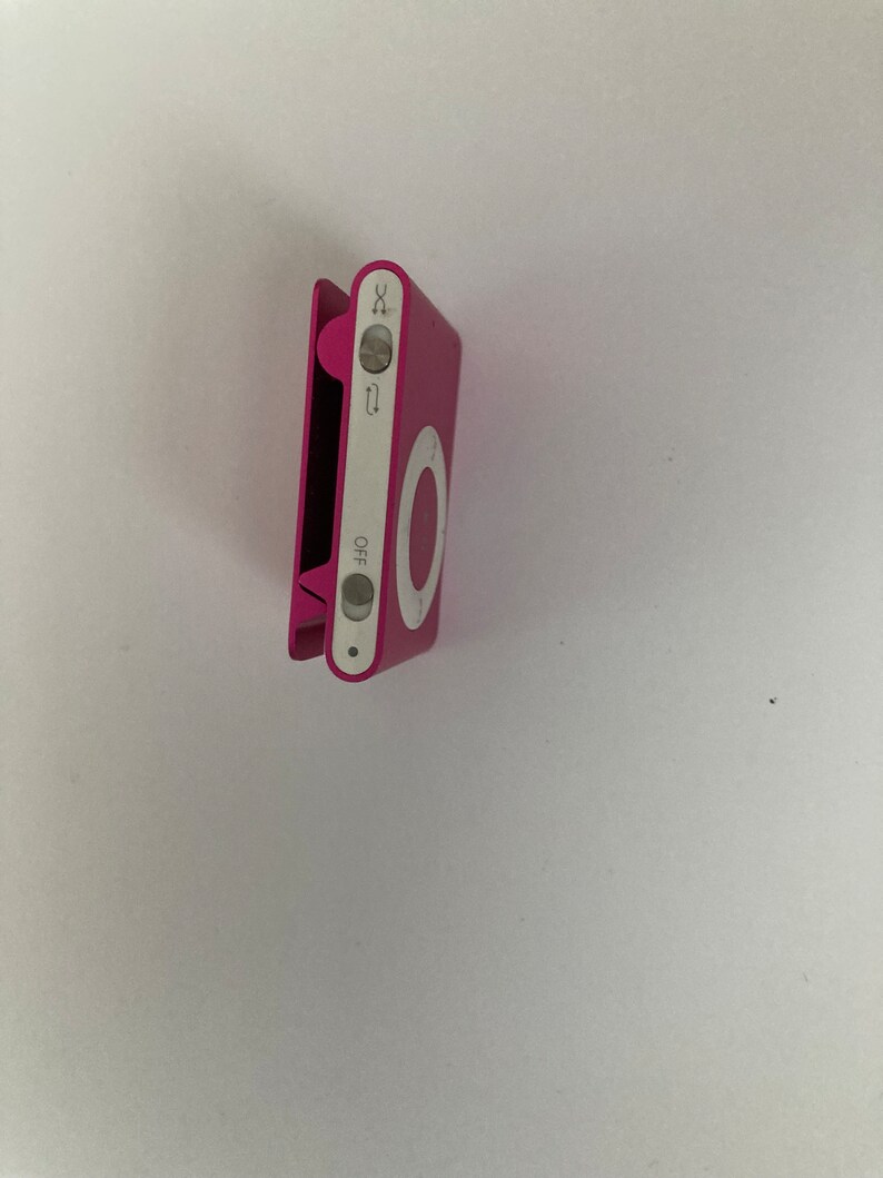 1GB 2nd Gen Apple Ipod Shuffle Pink With Charging Cable - Etsy