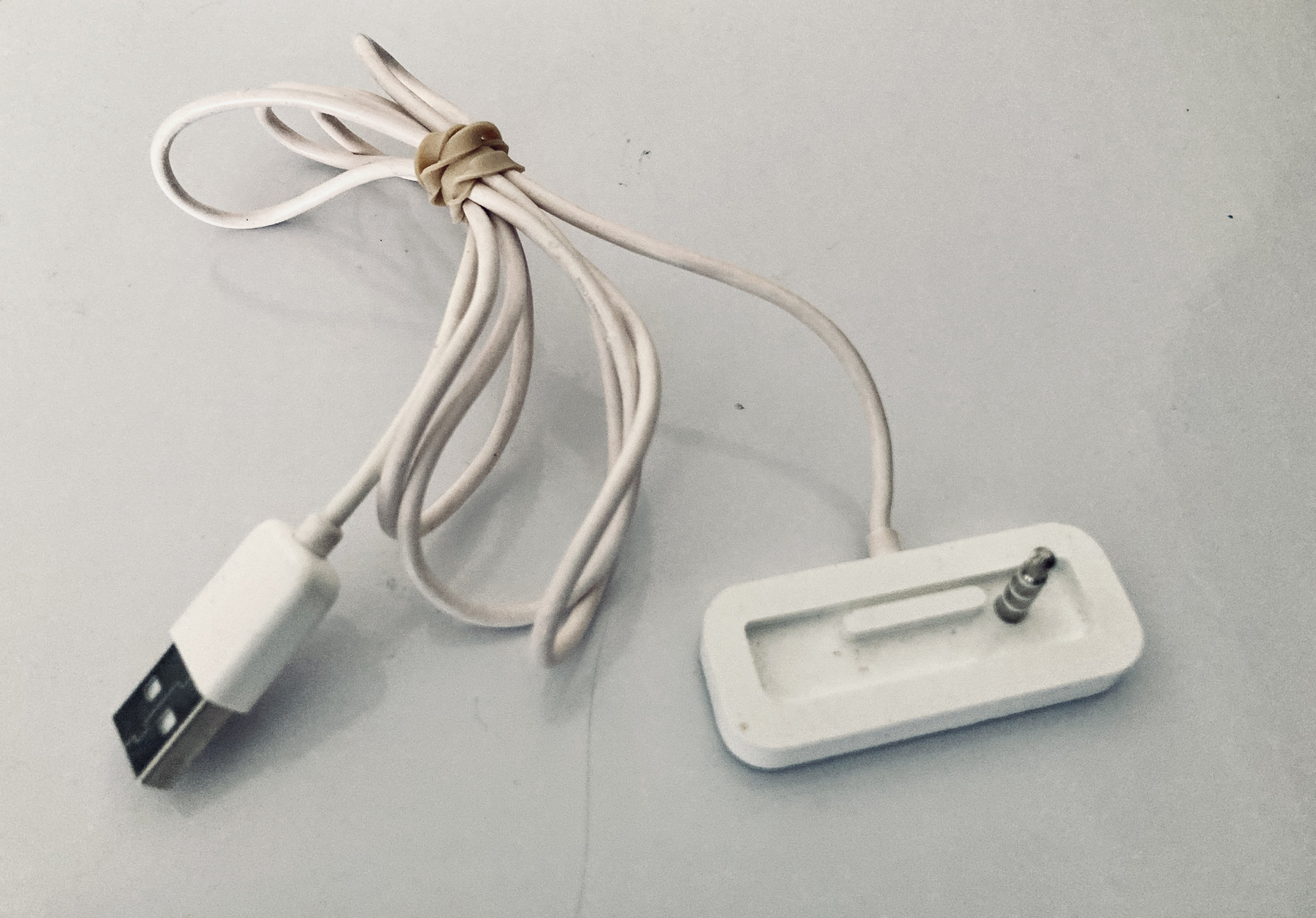 Ipod Shuffle Charger