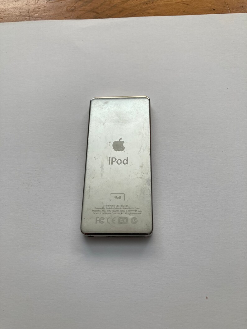 2 & 4 Gb's 1st Gen Apple Ipod Nano - Etsy