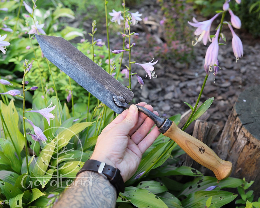 Narrow Blade Garden Trowel | Personalized Garden Trowel | Garden Crafts ...