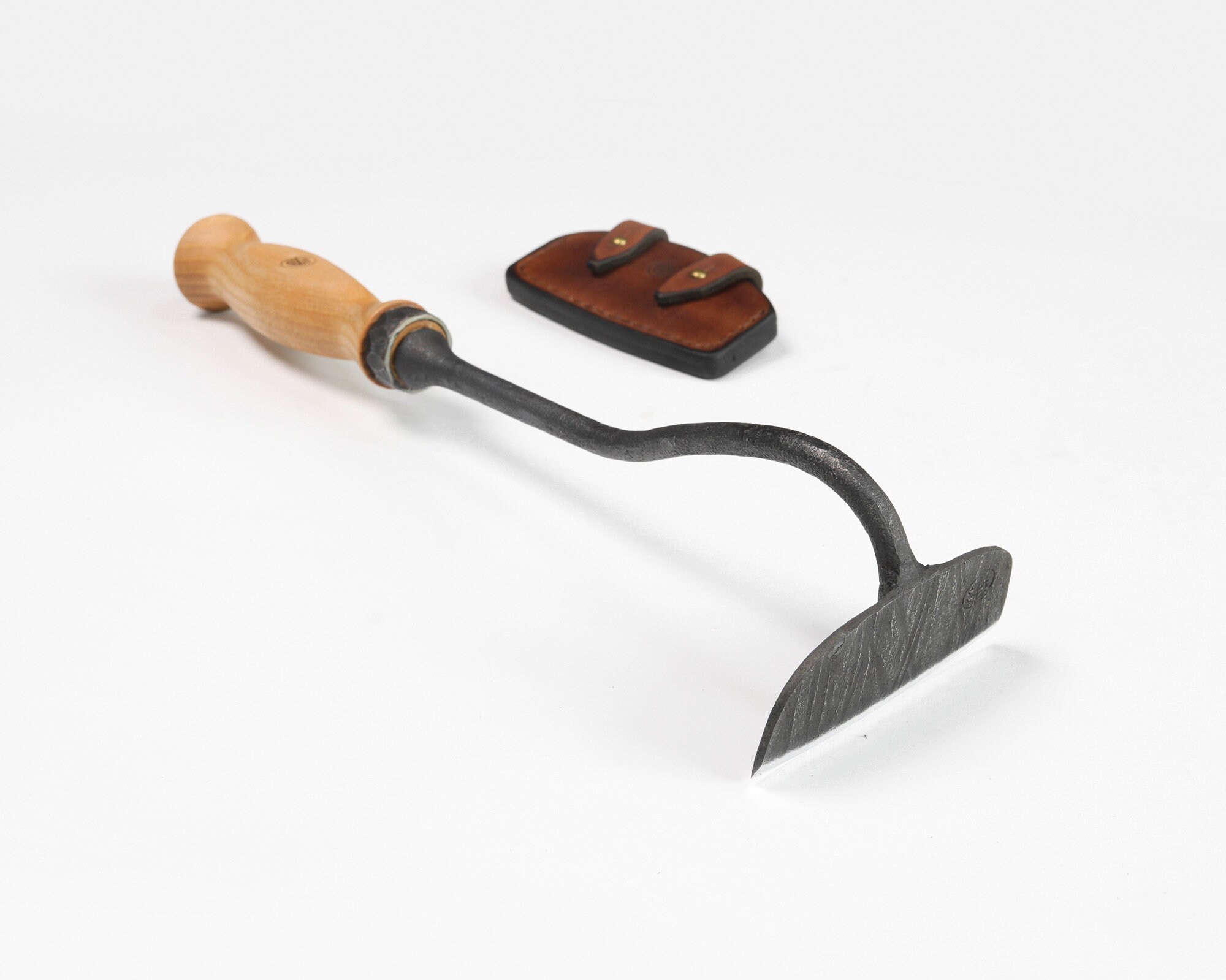 Swan Neck Hand Hoe | American Hoe | Long Handle Square Headed Hoe ...