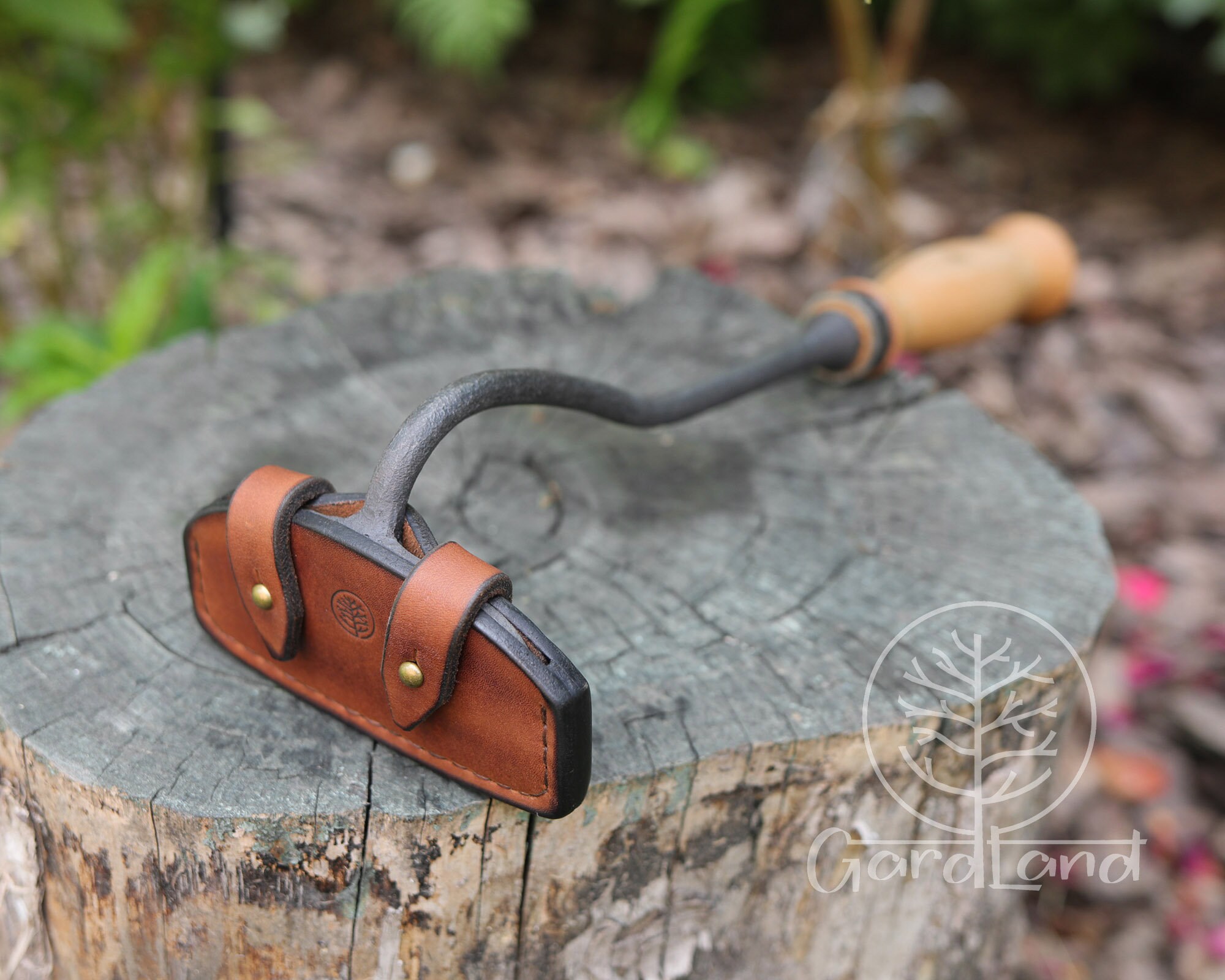 Swan Neck Hand Hoe | American Hoe | Long Handle Square Headed Hoe ...