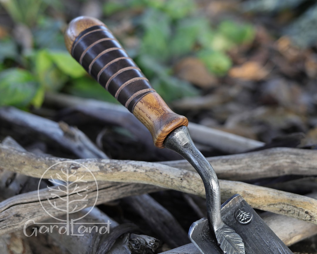 Long Rounded Garden Hand Trowel With Sides | Blank Garden Trowel ...