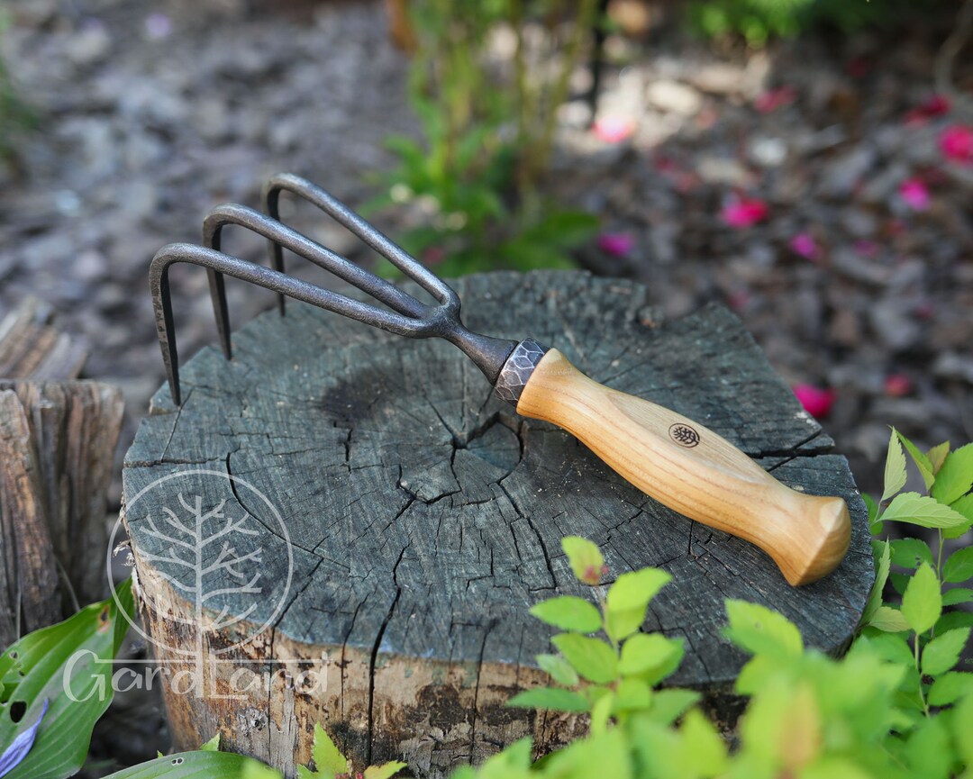 Hand Garden Cultivator Personalized Garden Tools Gardening Tools ...