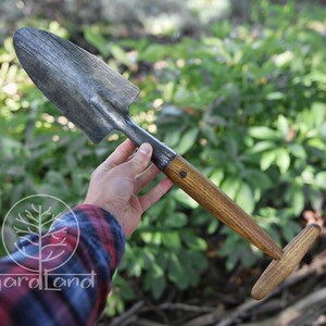 T Handle Garden Spade, Handmade Forged Garden Shovel, Garden Tools ...