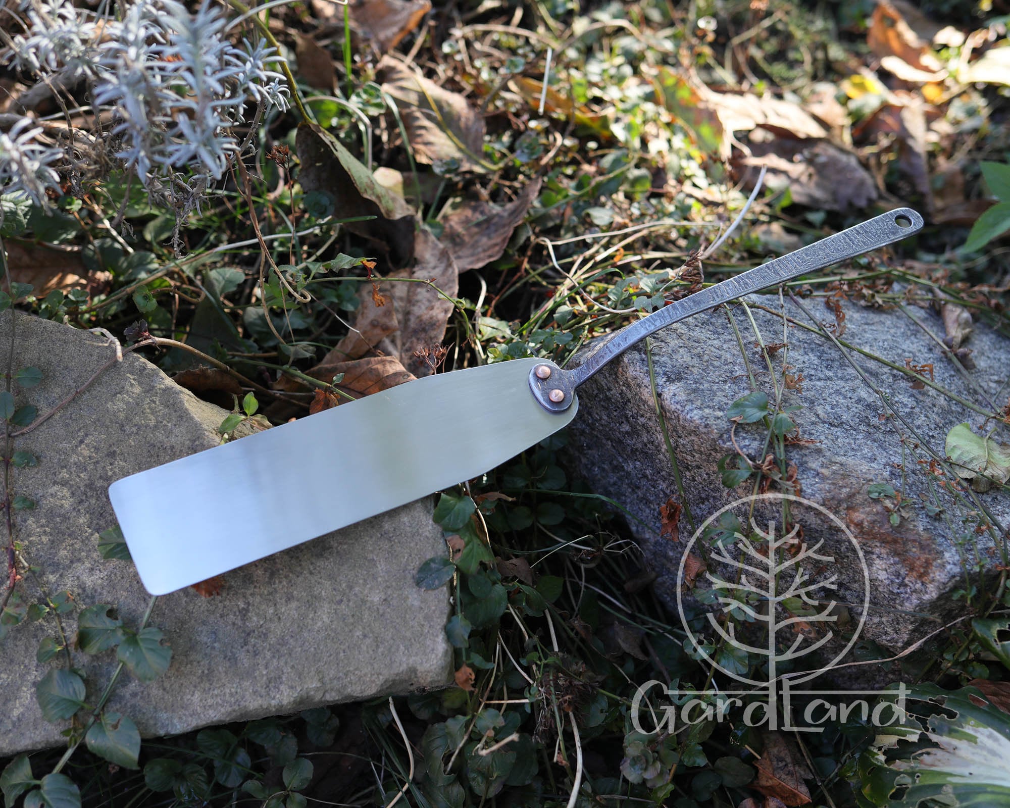 Long Frying Stainless Shovel With Metal Handle | Artisan Hand-forged ...