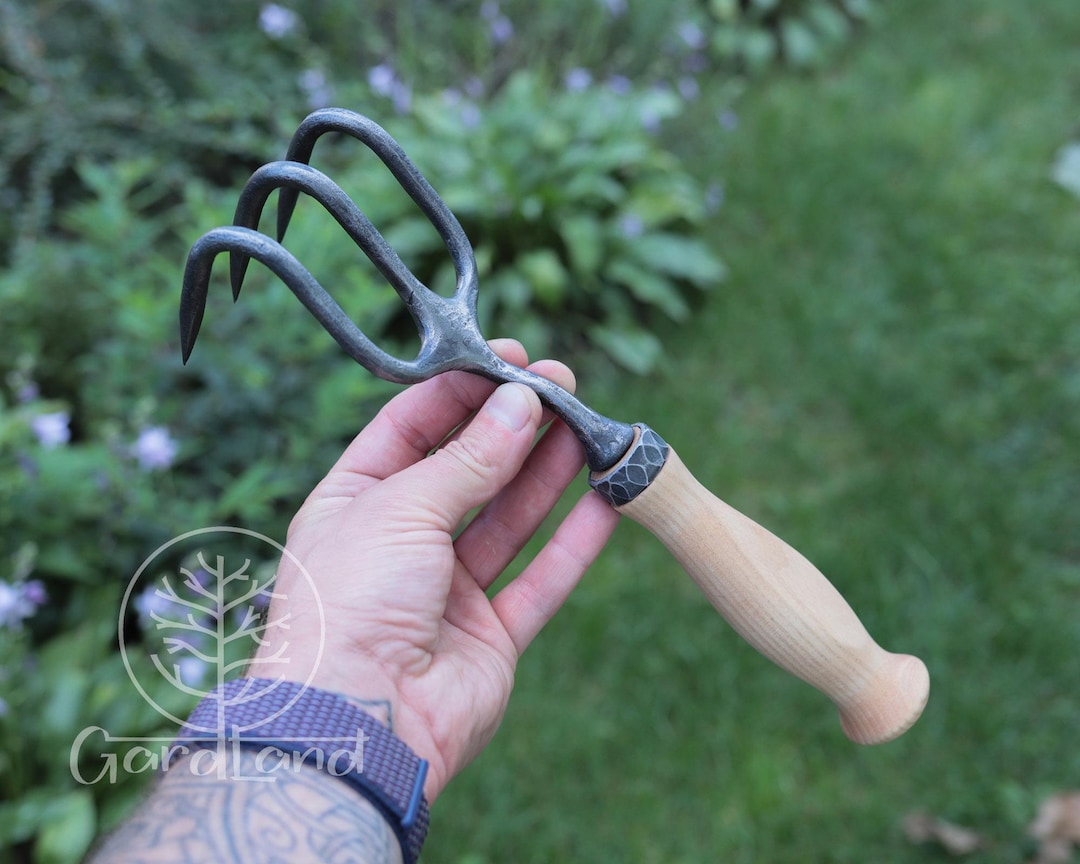 Hand Garden Cultivator Personalized Garden Tools Gardening Tools ...