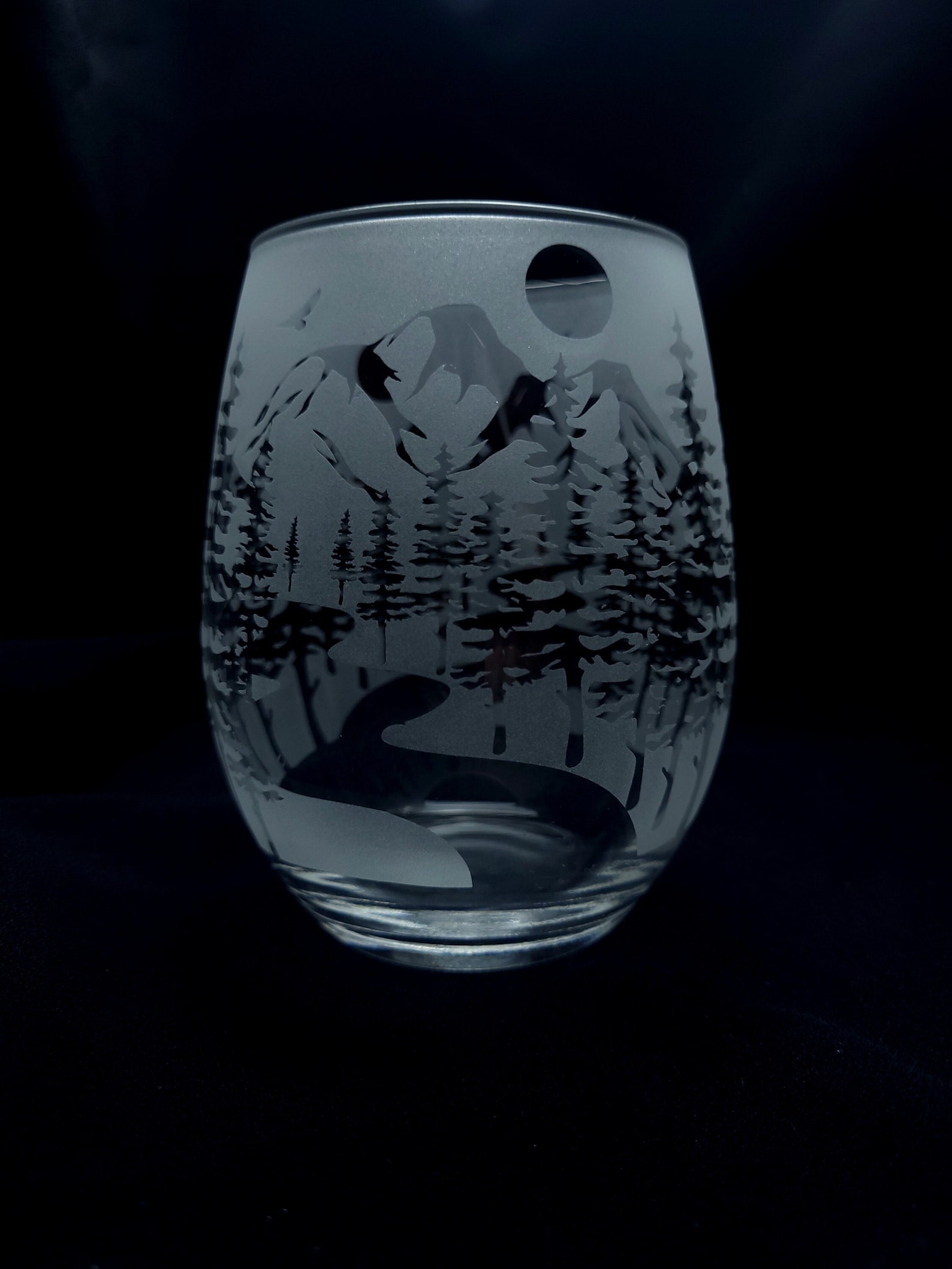 Etched Nature Lover Stemless Wine Glass, River Mountain, Etched ...