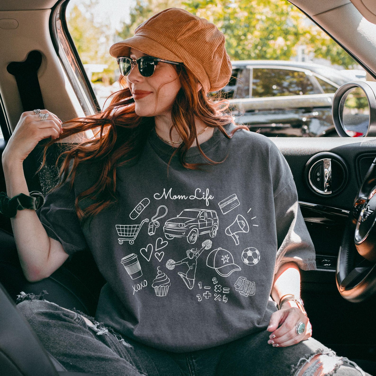 Cute Doodle Art Style Comfort Colors Mama Shirt; Whimsical T-shirt ...