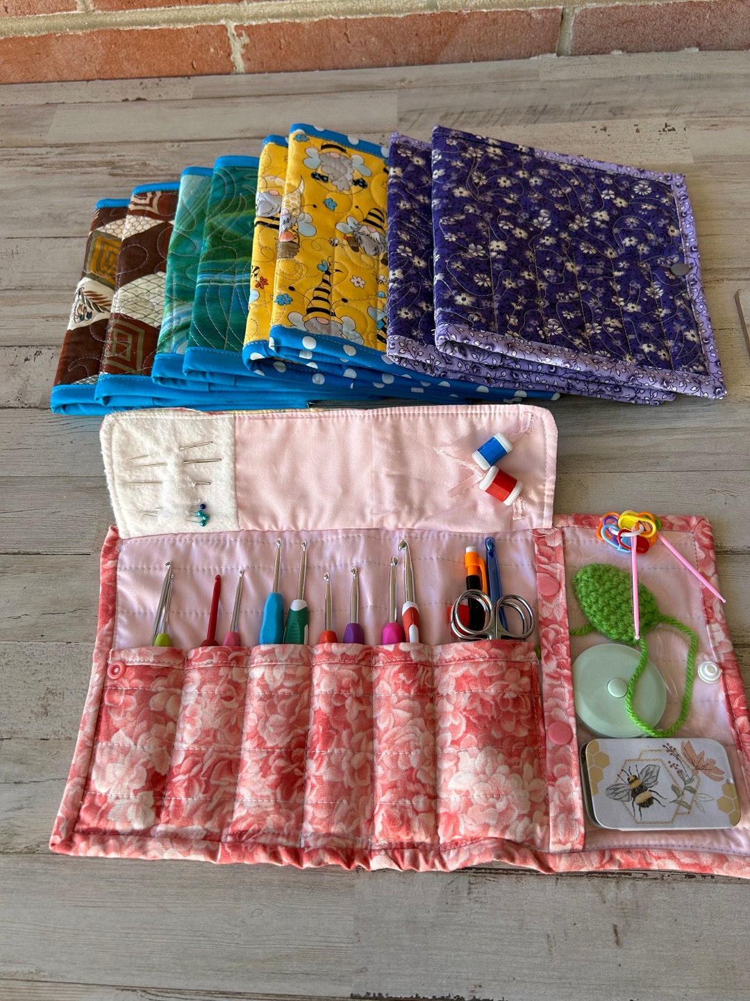 Crochet and Knitting Needle, Quilted Organizer Keep Your Tools Handy ...
