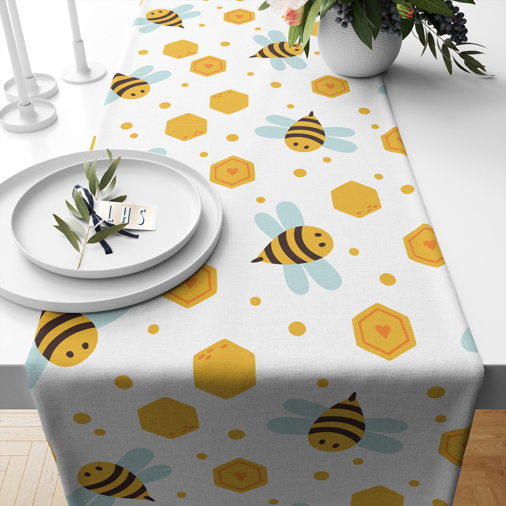 Floral Bee Runner,bee Table Runner,farmhouse Bee Print Tabletop ...