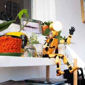 Lamplighter Posable Dummy 13 Lamp Action Figure - 18" Tall Version - Etsy