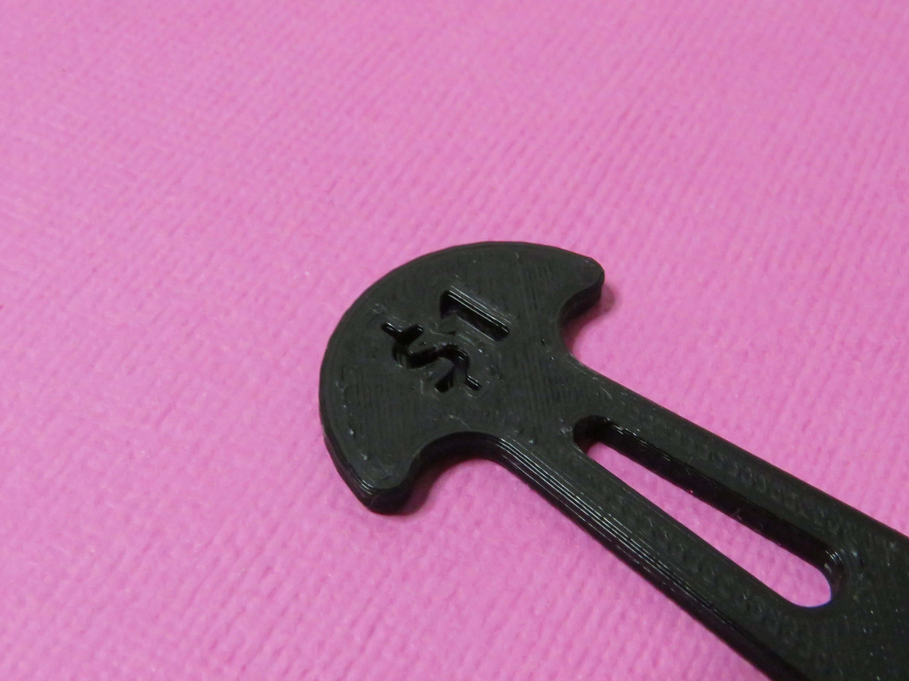 Australia 1 Dollar Removable Trolley Token / Trolley Key (reusable) for ...