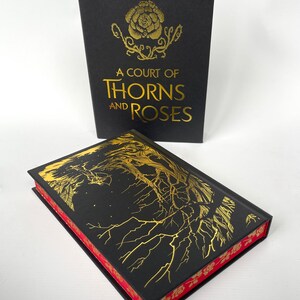 Collectors Edition of A Court of Thorns and Roses ACOTAR Custom Sprayed ...
