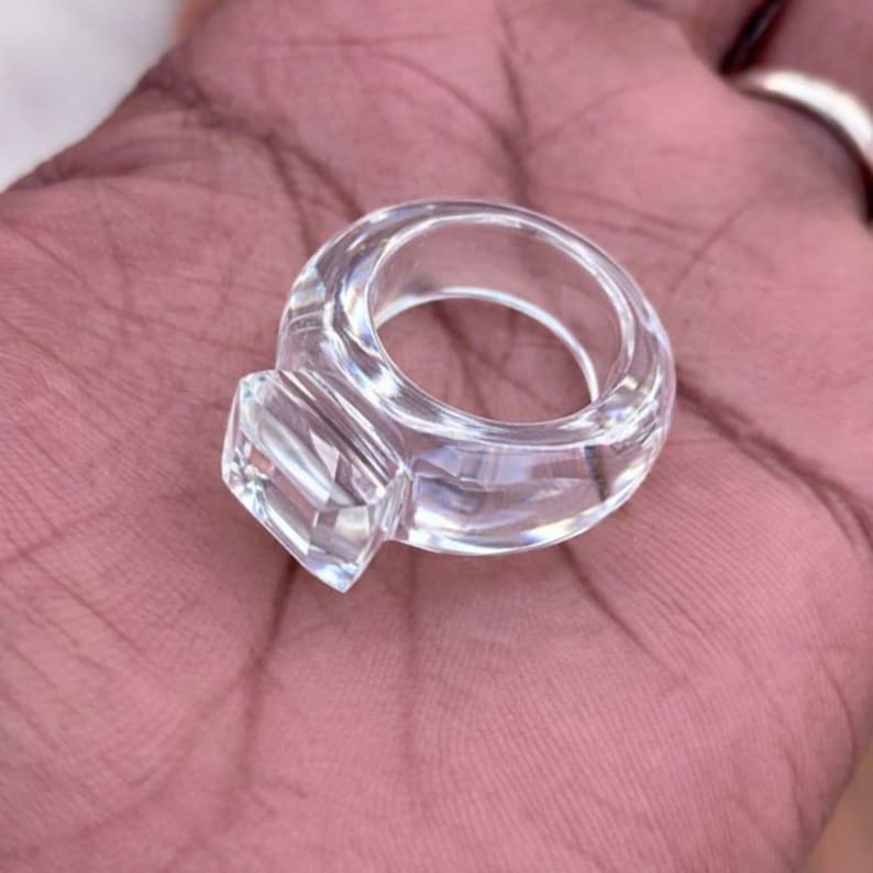 Crystal Quartz Ring : Healing Stone , Clear Gemstone Jewelry - Etsy Canada