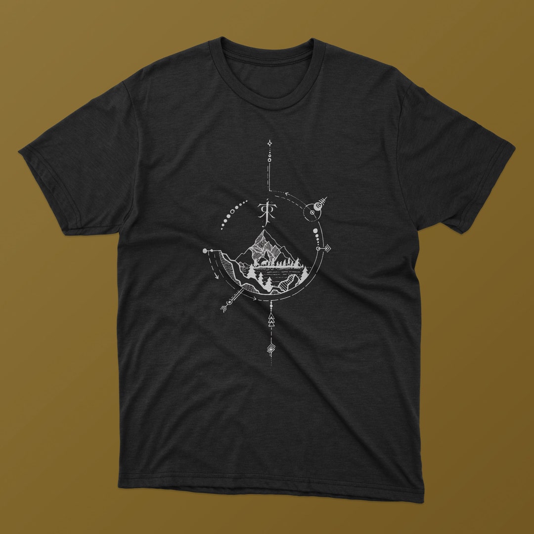 Tattoo-style 'fellowship of the Ring' Tee - LOTR Epic Journey Design ...