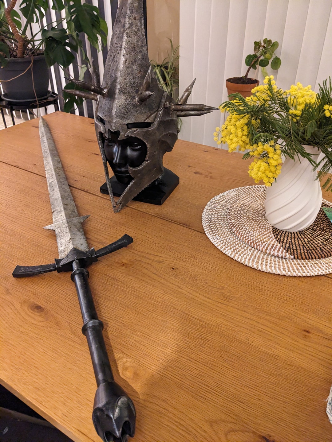 Witch King Sword Sword of the Witch King Angmar Sword Lord of the Rings ...