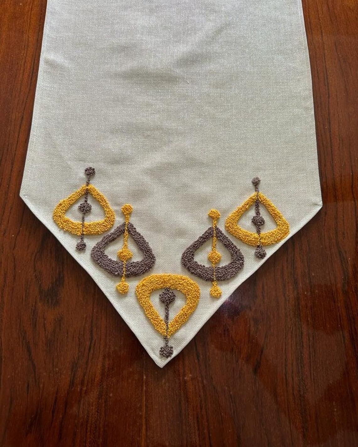 Runner ,punch,hand Made,decoration,decorative ,home Decoration ,gift ...