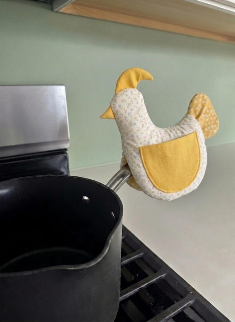 Chicken Oven Mitt Sewing Pattern | the Wave Top Potholder Pattern ...