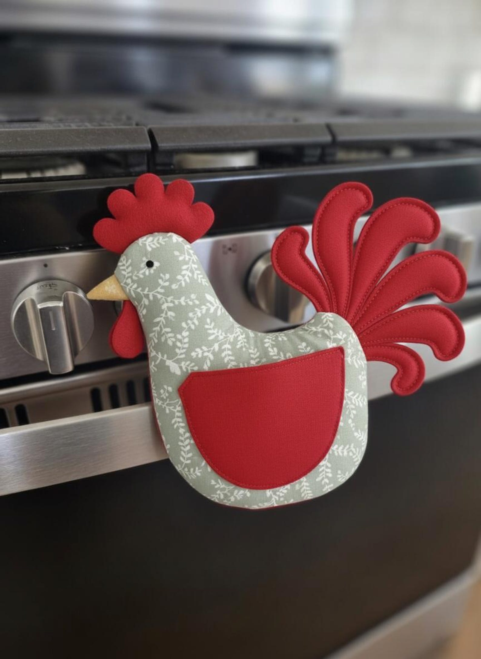 Chicken Oven Mitt Sewing Pattern PDF | the Red Tail Chicken Potholder ...