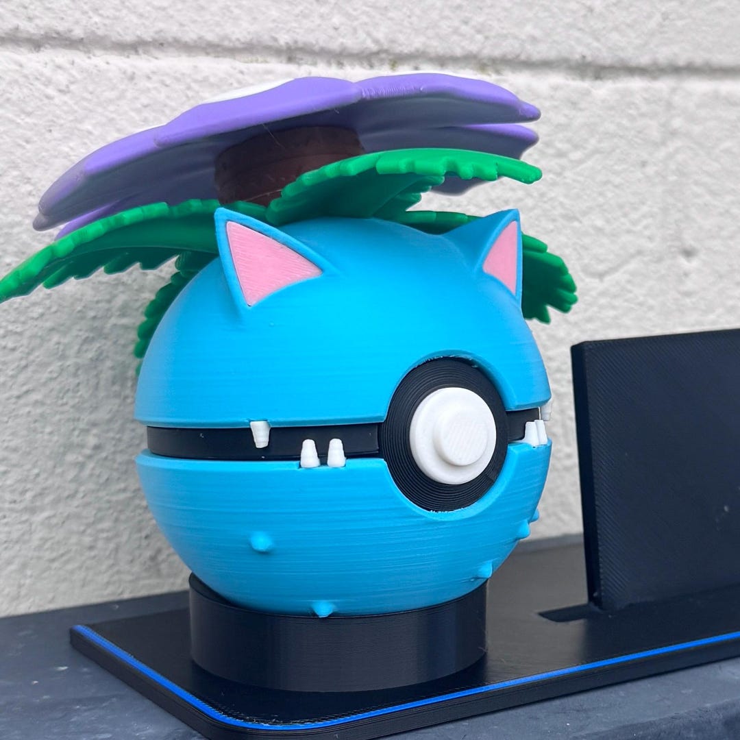 Venusaur Pokeball Display Stand With Card Holder | 3D Printed Pokémon ...