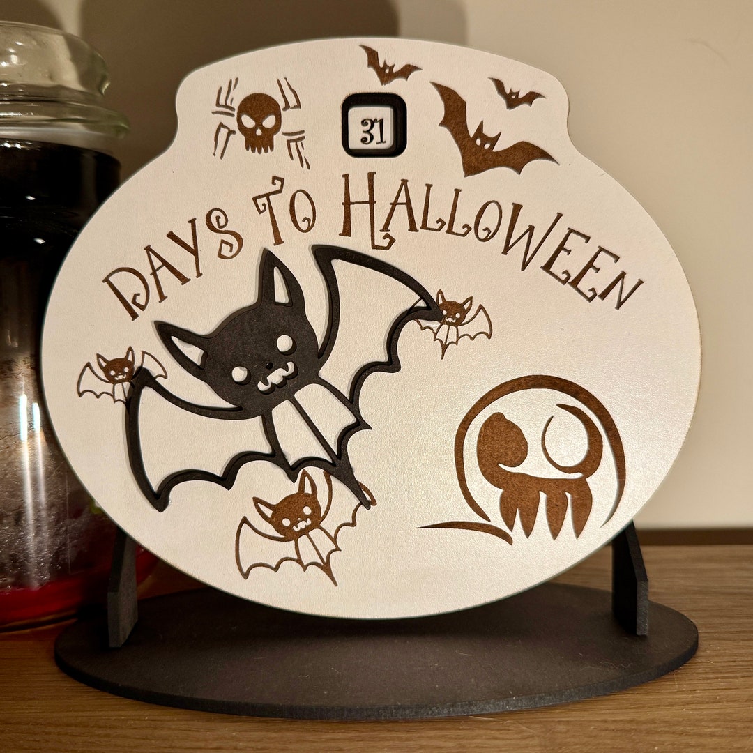Vampire Bat Halloween Countdown Calendar - Days to Halloween Countdown ...