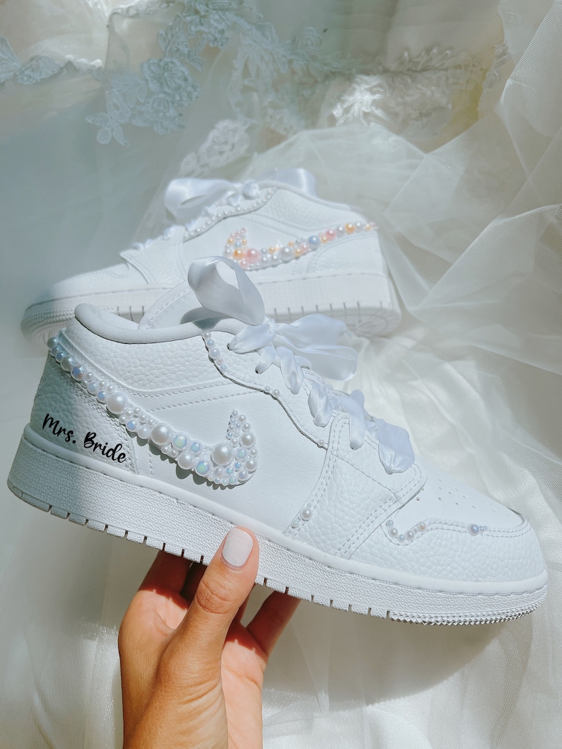 Wedding Bridal Sneaker Customized Air Jordan Wedding Sneakers Pearl ...