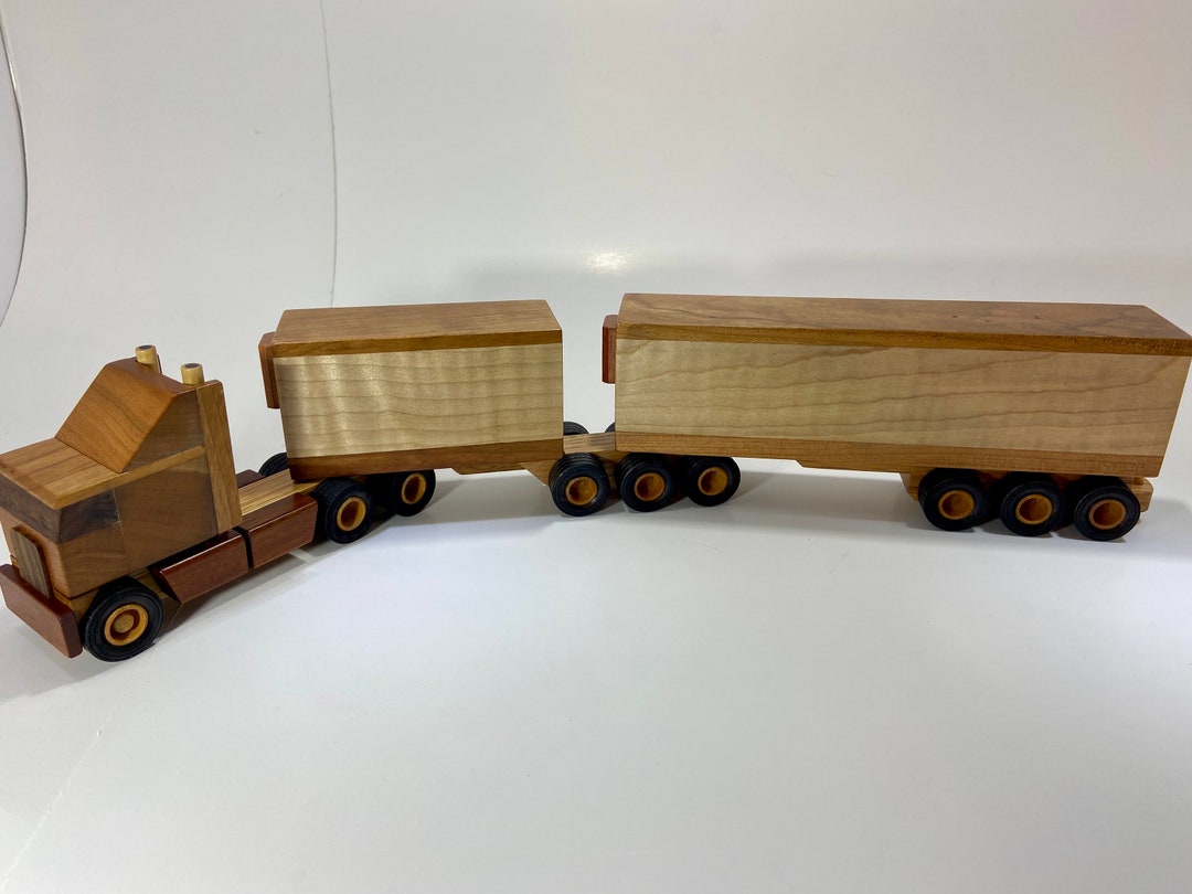 Australian COE Truck With “b-double” Reefer Trailers - Custom Wooden ...