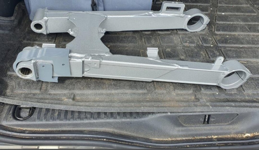 GPZ900 Swingarm Drive Chain Guide Slider - Etsy