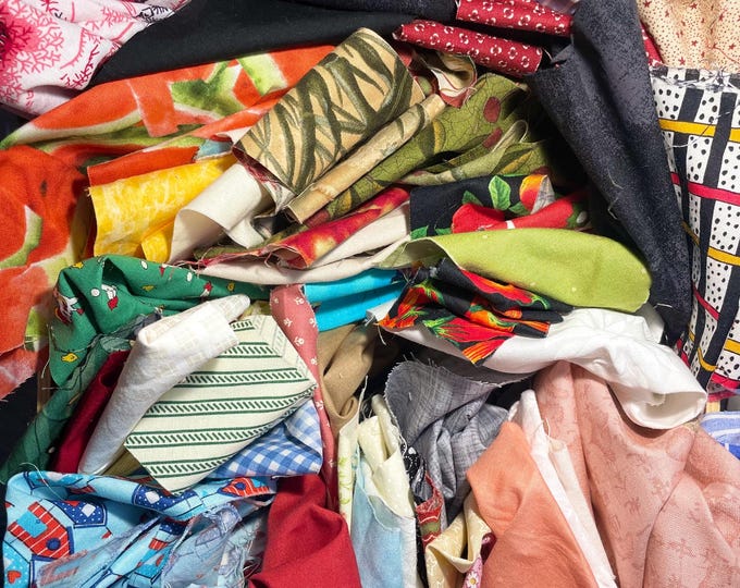 Choose a QUILTER'S 100% Cotton Fabric Scrap Bag *15.6oz*. Mix of Size ...