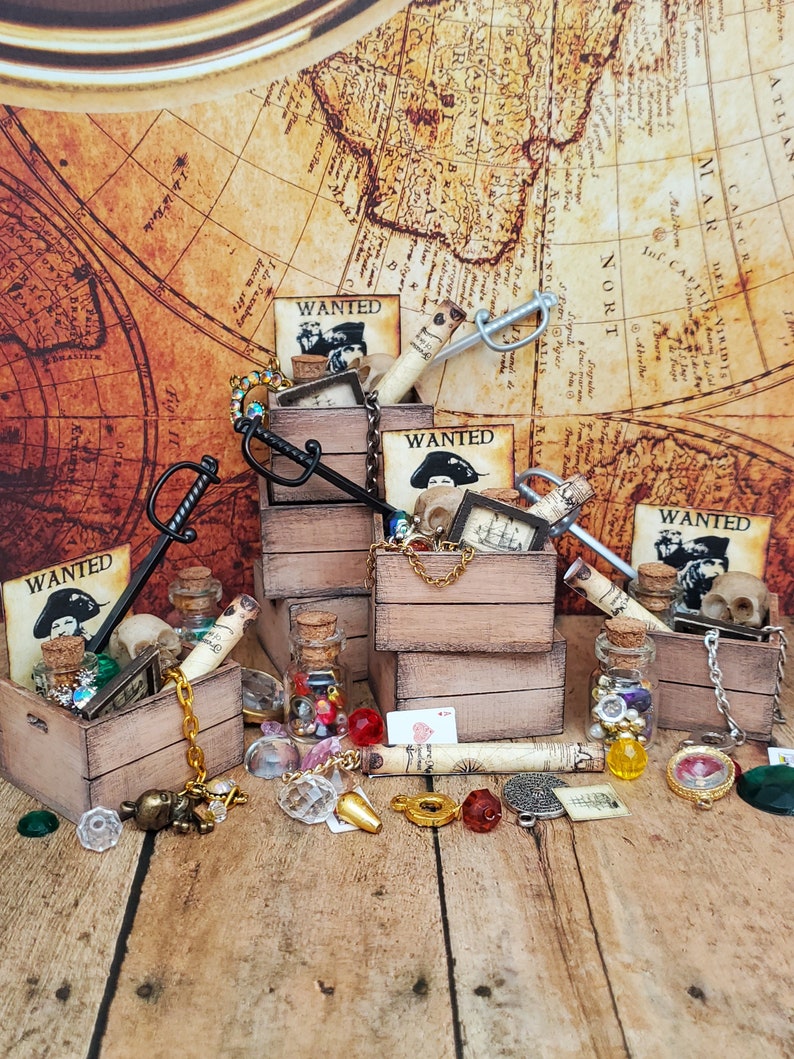 Pirate Miniature, Dollhouse Pirate Crate, Miniature Accessory, 1:12 ...