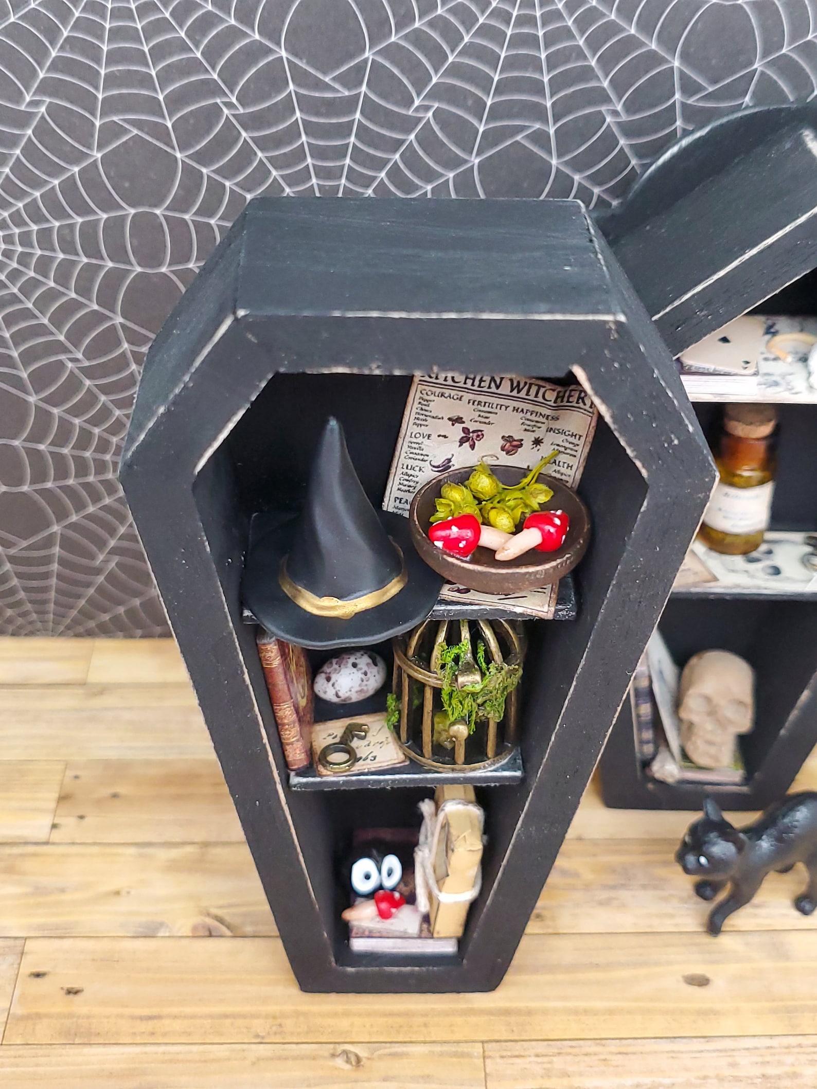 Miniature Halloween Coffin, Dollhouse Coffin, 1:12 Scale Halloween ...