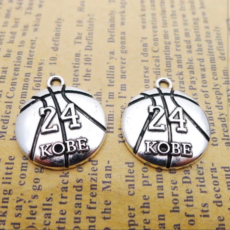 Kobe Bryant - Etsy