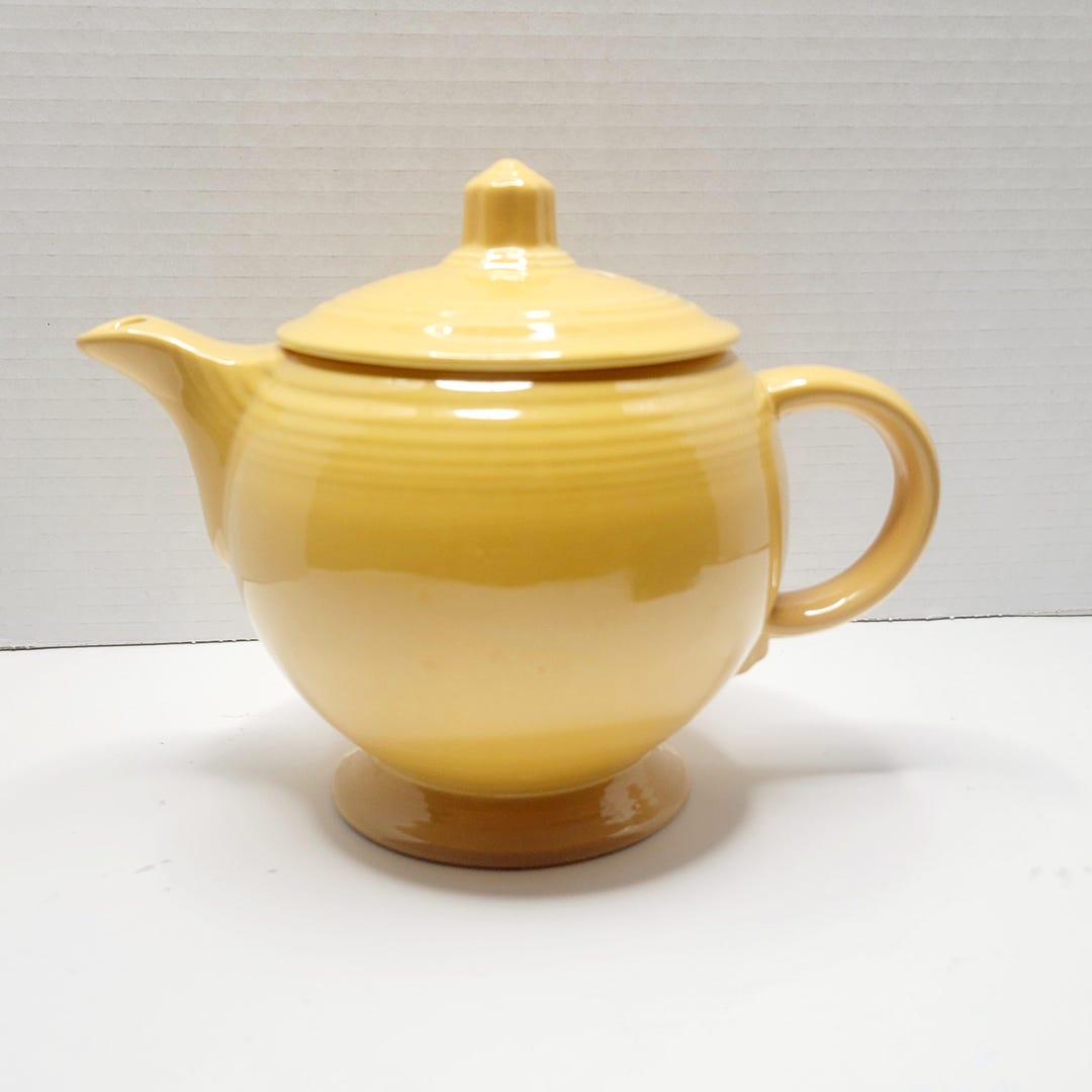 Vintage Fiestaware Teapot With Lid Yellow Medium Fiesta - Etsy