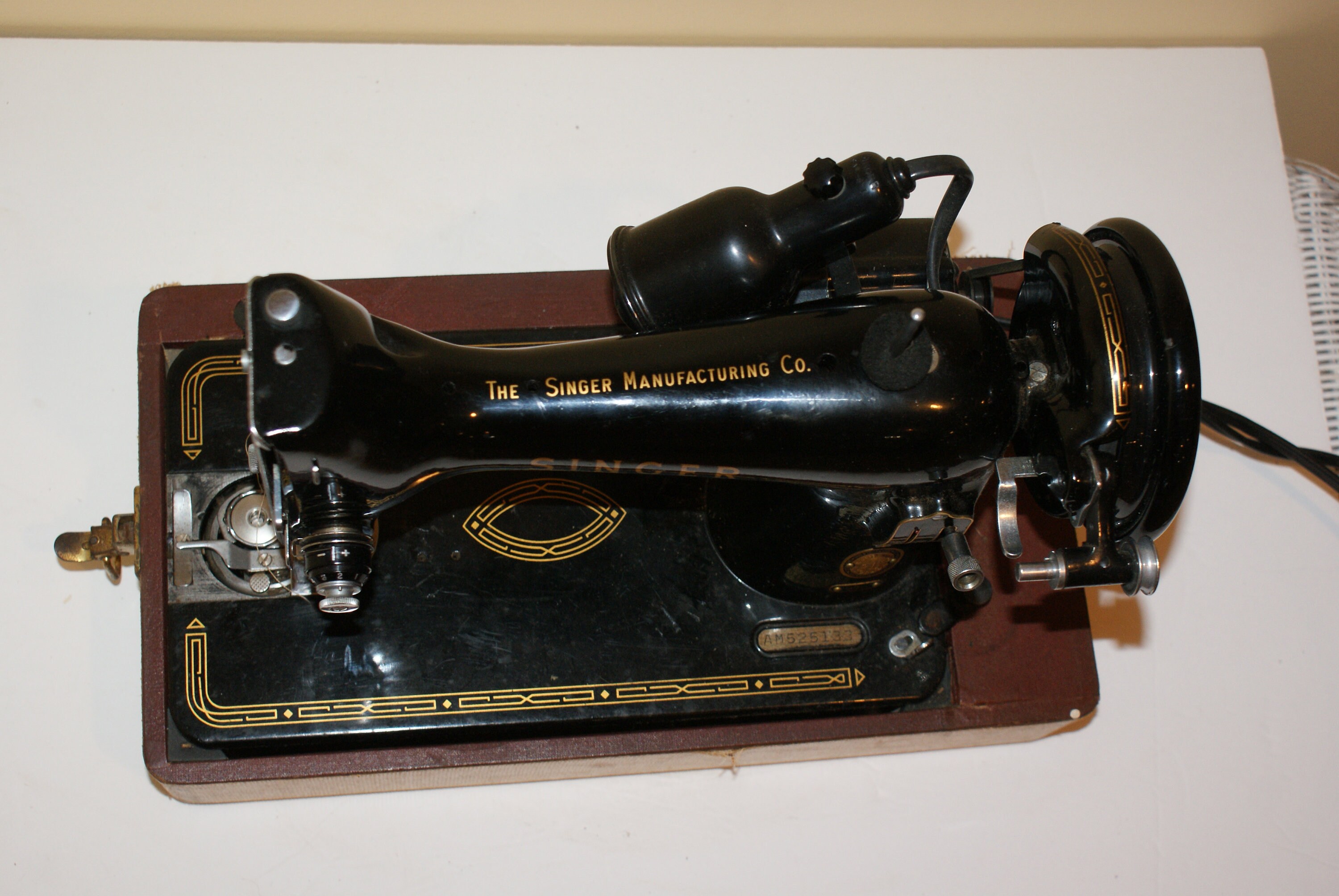 Antique Singer Portable Sewing Machine 99 in Excellent Working Order ...