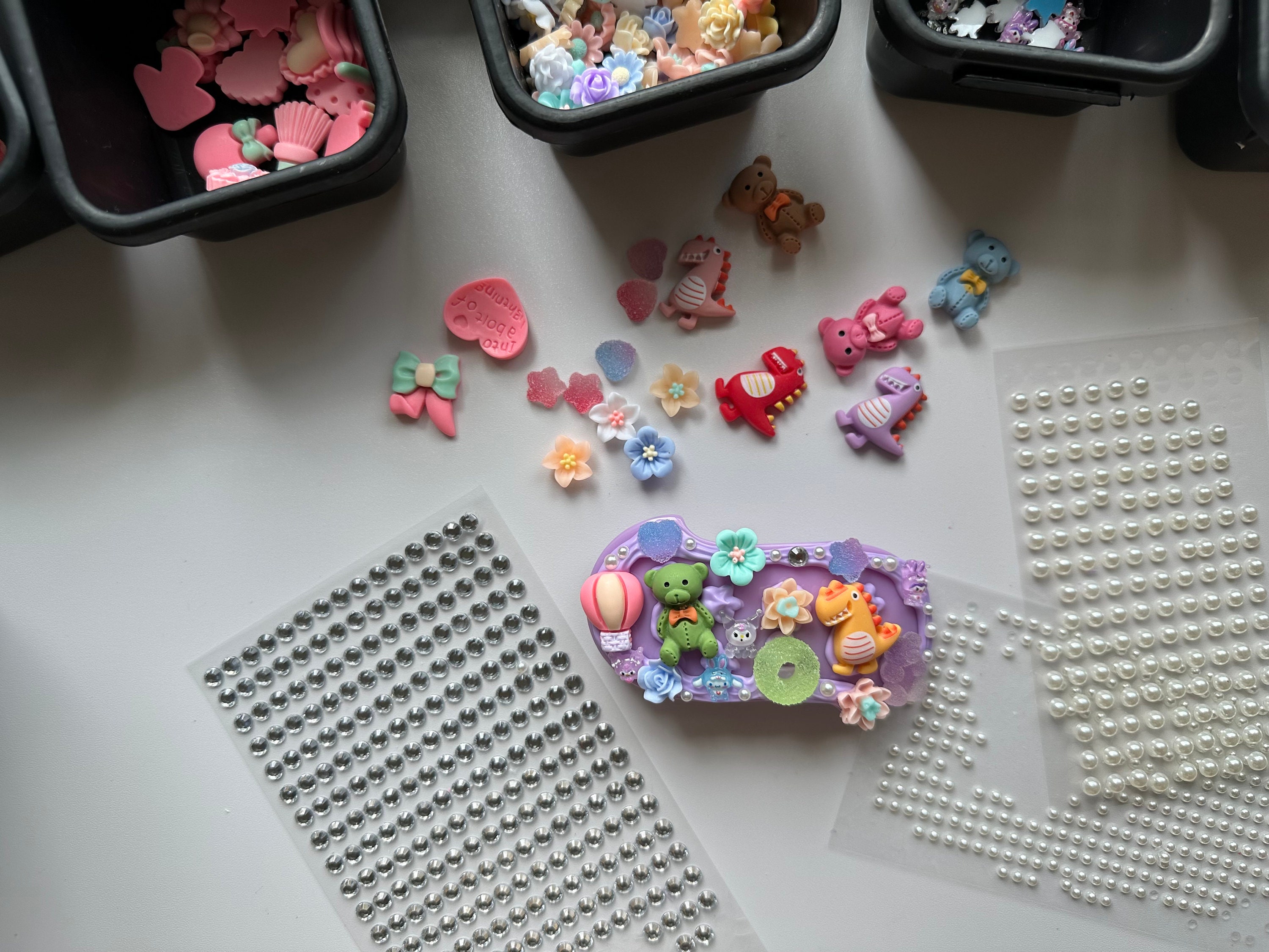 Teddy Bear Dino Characters Pearl Rhinestone Decoden Hair Clips French ...